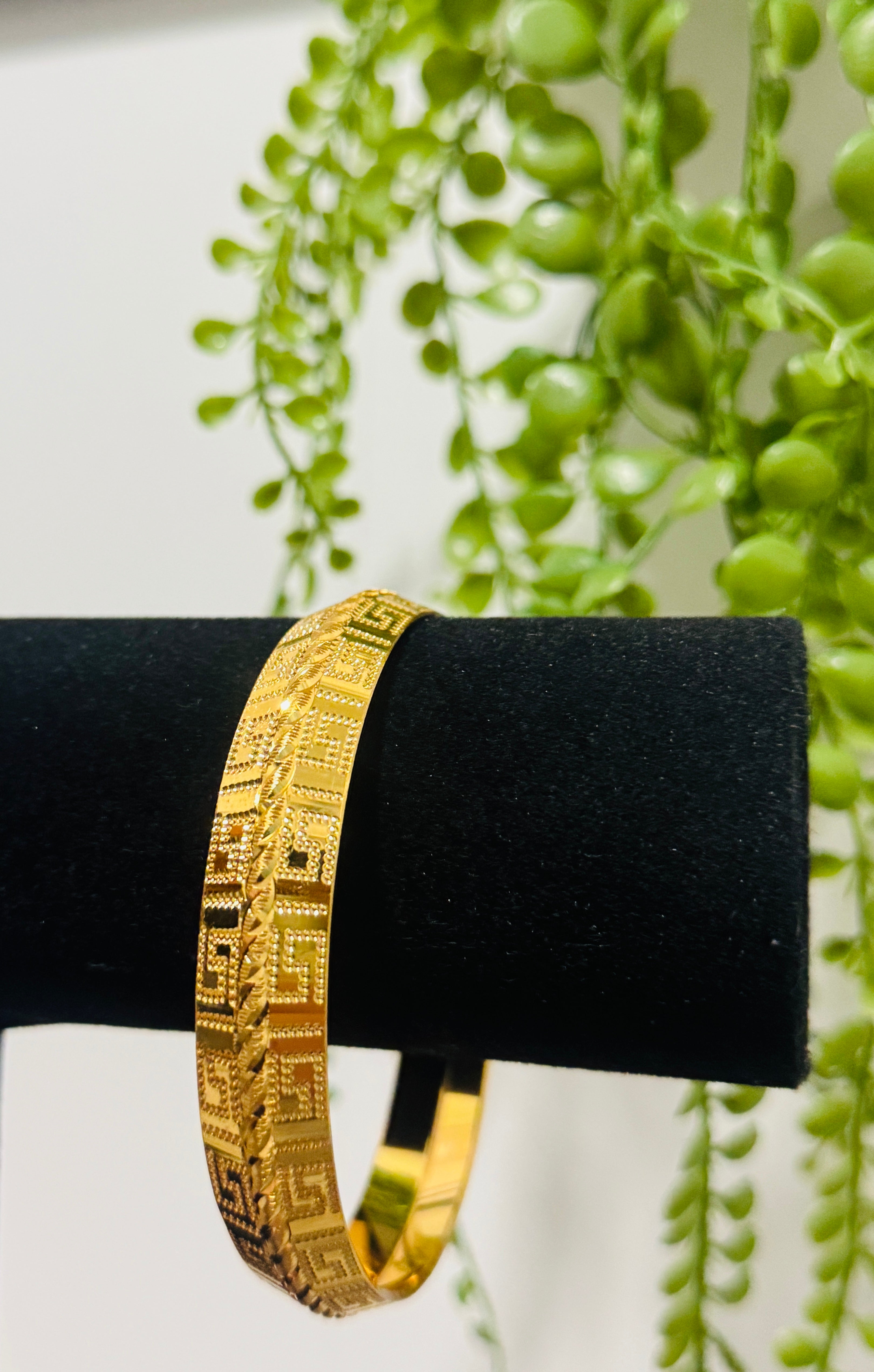 Wide Double side Versace kada – Knockout Bazar